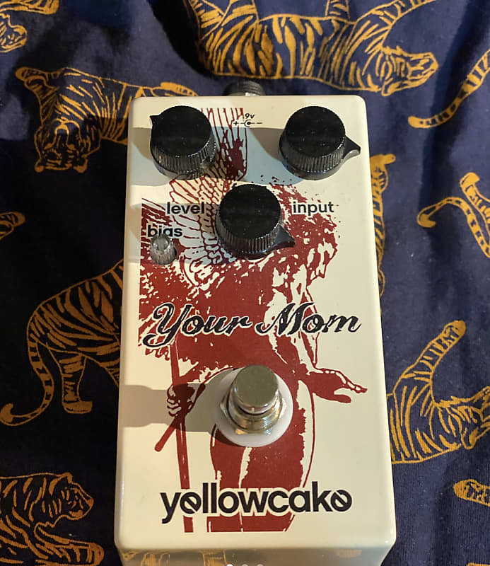 Yellow Cake Pedals Your Mom | Reverb