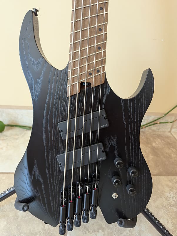 Legator WR5F Wraith Headless Multi-Scale 5-String Bass: | Reverb