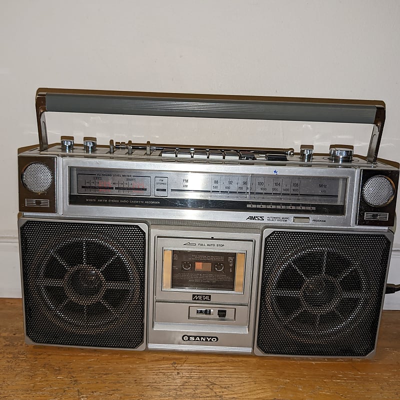 Sanyo M 9975 1980s - Silver - With Original Box | Reverb