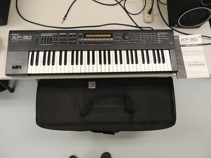 Roland XP-30 With Gigbag & Owner's Manual [Three Wave Music] | Reverb