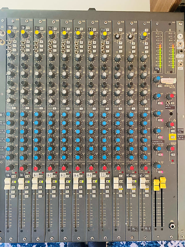 SOUNDCRAFT DELTA - JIM WILLIAMS MODIFIED 11 x 2 MIXER (GOING | Reverb