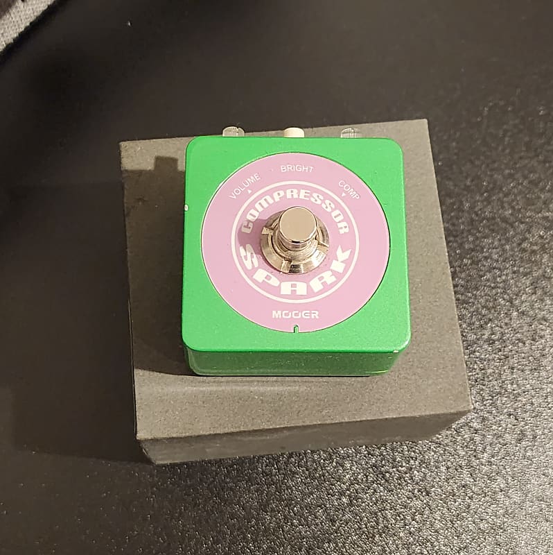 Mooer Spark Series Compressor | Reverb Canada