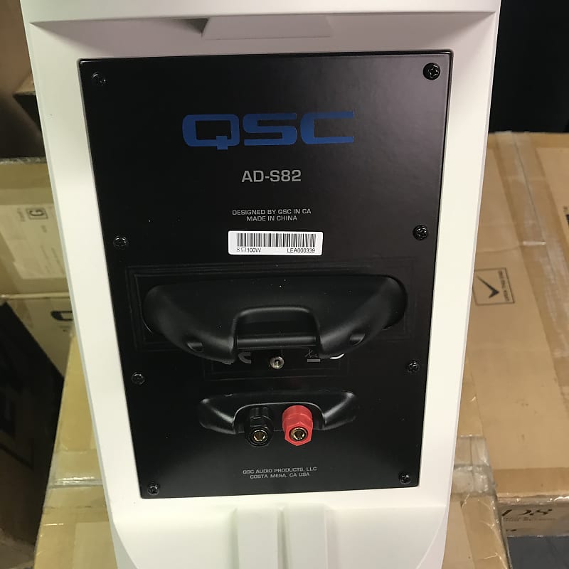 QSC ADS82 AcousticDesign 8" 2-Way Loudspeaker w/ID8 Mounts | Reverb