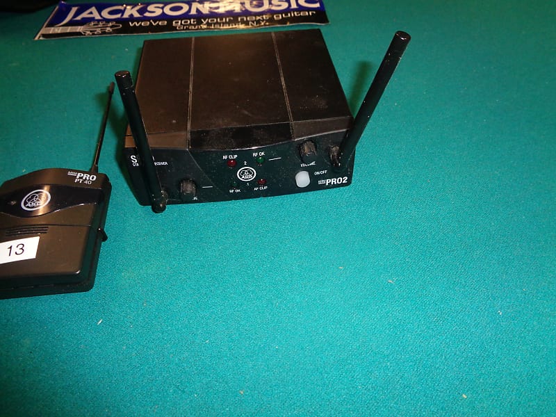 AKG SR40 Pro 2 And PT40 Wireless Receiver And Transmitter | Reverb