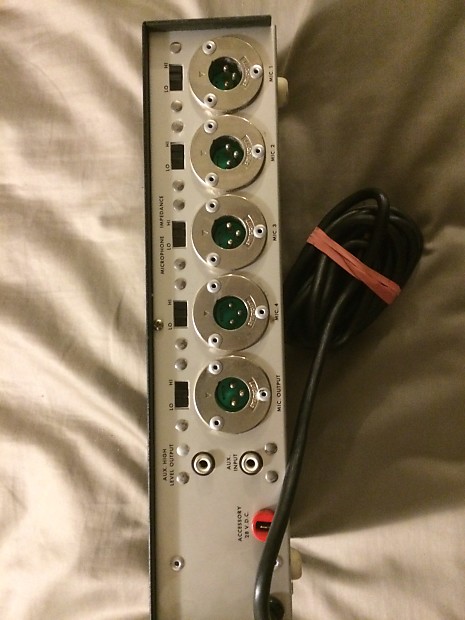 Shure M68 Microphone Mixer | Reverb