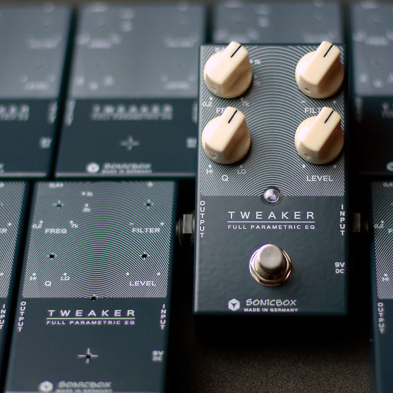 Tweaker - Full parametric EQ / Booster * Sonicbox Effects | Reverb