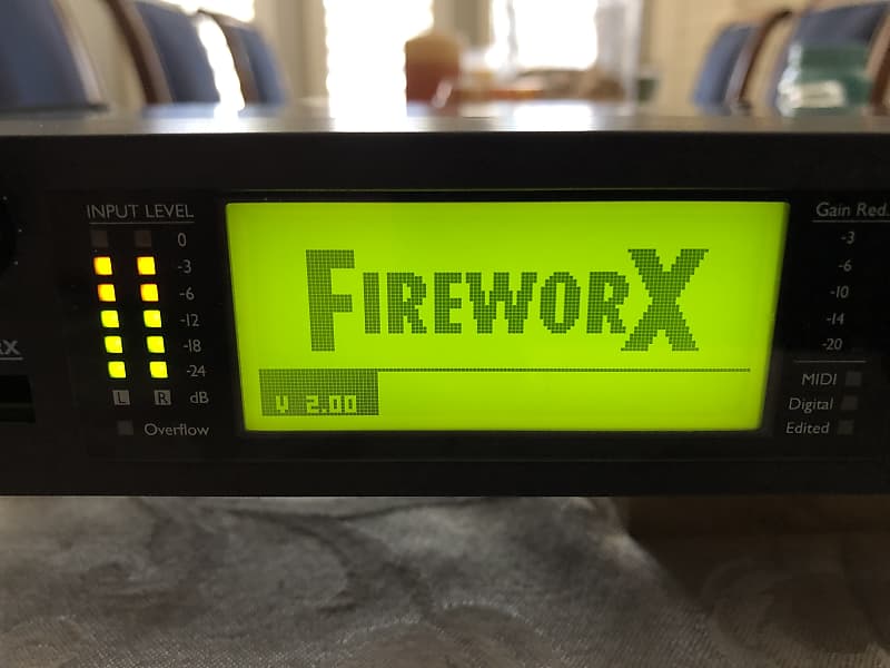 TC Electronic Fireworx Multieffects Processor | Reverb