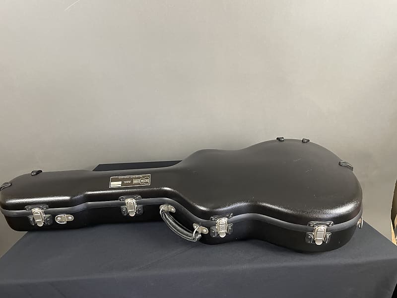 Calton OM Flight Case 2014- Black w/Blue Interior | Reverb