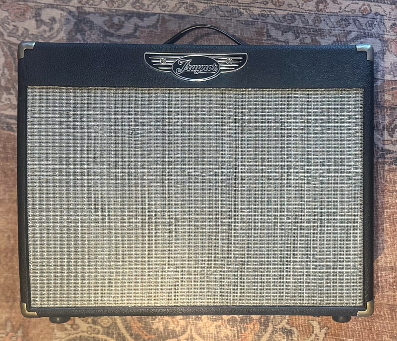 Traynor YCV40 Custom Valve 40-Watt tube amp amplifier | Reverb