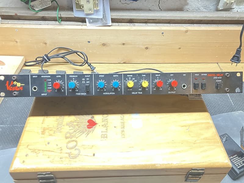 Vesta DIG-410 Digital Delay Rack Mount Unit Vintage 1980s | Reverb