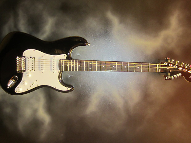 Fender Starcaster Guitar w/15G Amp and bag | Reverb