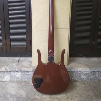 Hondo II Professional Longhorn Bass. Walnut. (Danelectro | Reverb
