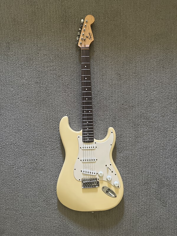 Fender Squire Bullet Strat (Cream) | Reverb