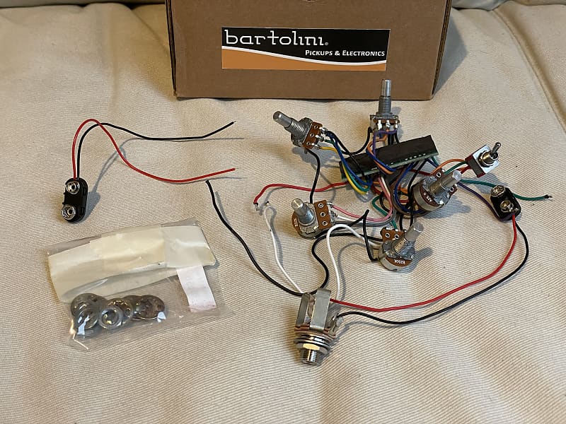 Bartolini MK 1 bass electronic | Reverb