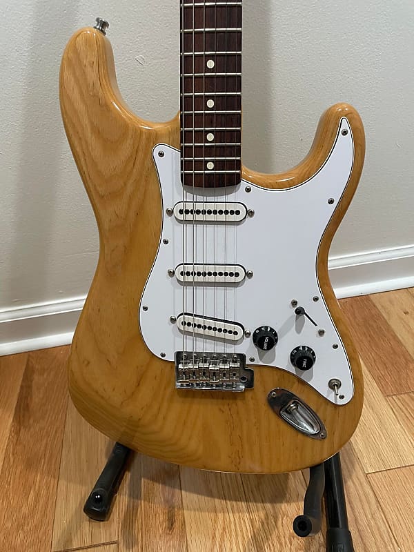 [Rare Color] Fender Player Stratocaster Electric Guitar in | Reverb