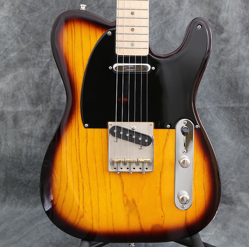 Larrivee Bakersfield 2011 - Tobacco Sunburst | Reverb