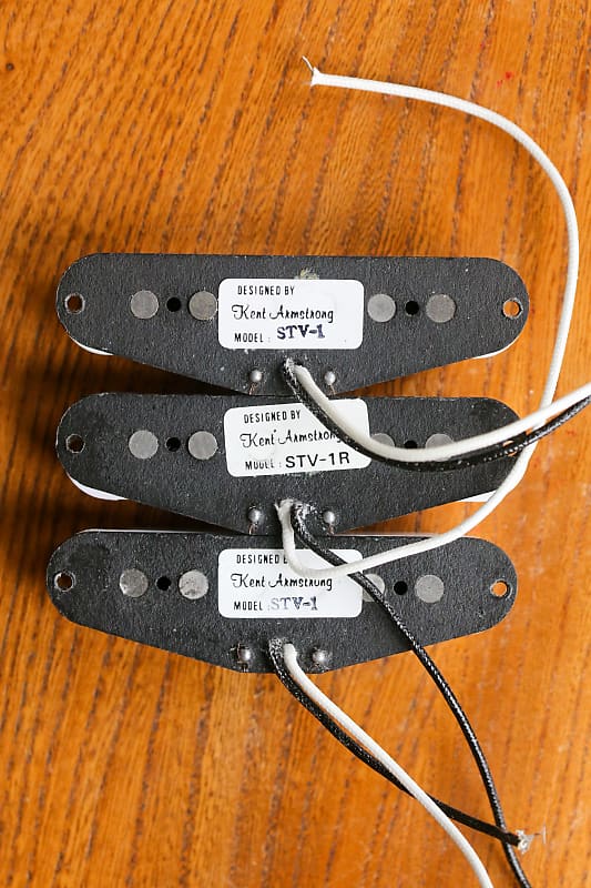 Set of 3 Kent Armstrong STV-1 Strat Pickups - White | Reverb