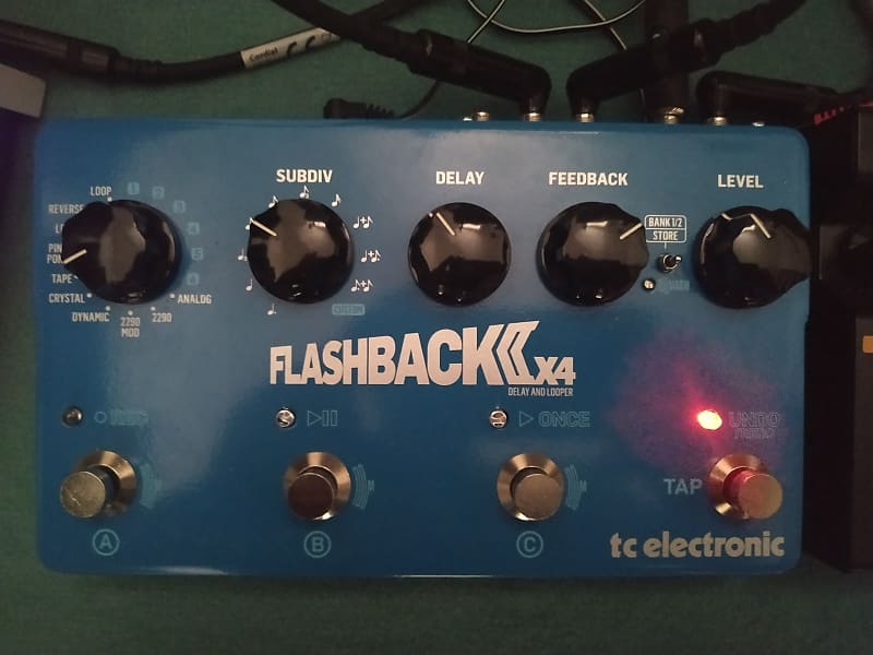 TC Electronic Flashback 2 x 4 Delay Looper | Reverb