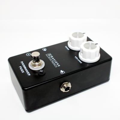 Rainmaker Fuzz - Silicon Diodes / 2 knobs Fuzz | Reverb
