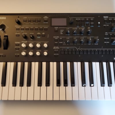 Korg T3 EX Music Workstation Synthesizer New Internal | Reverb France