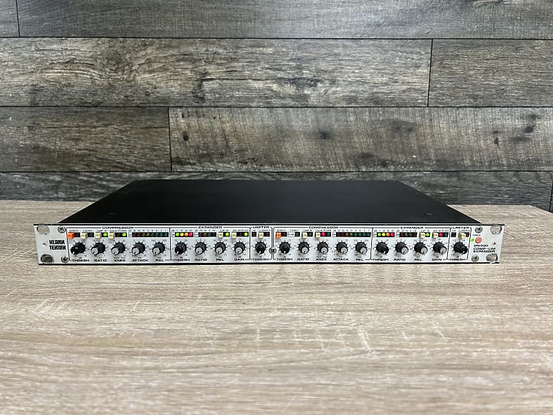 Klark Teknik DN500 Dual Compressor/Limiter/Expander w/ Output | Reverb