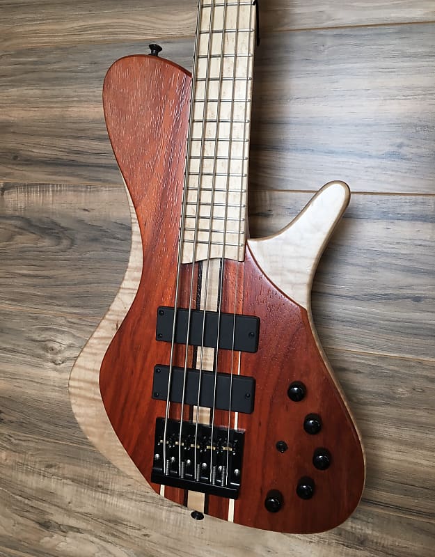 MG bass Wavebird 2019 | Reverb