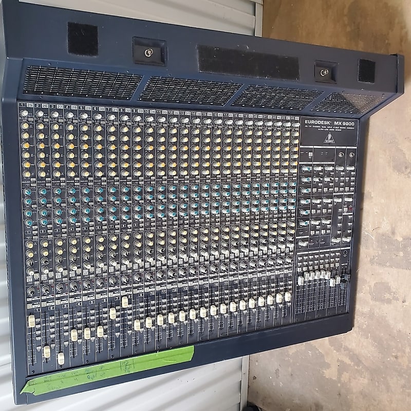 Behringer Eurodesk MX9000 | Reverb