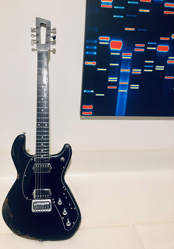 Burretone Castaxe Aluminum neck Guitar black relic (travis | Reverb