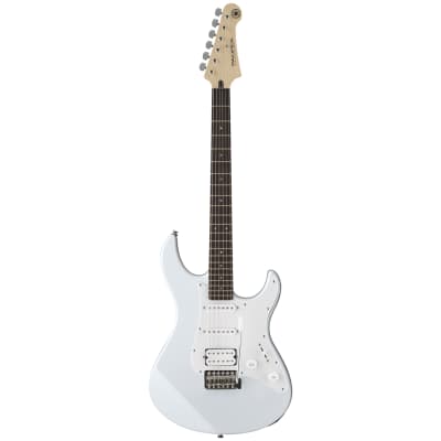 Yamaha Pacifica PAC012 White electric guitar | Reverb Canada