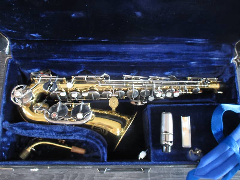 Evette Schaeffer brand Saxophone with mouthpiece, reed and | Reverb