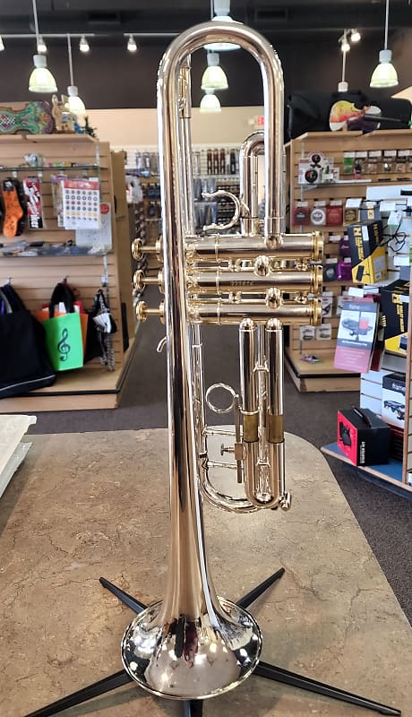 Used Getzen 700S Eterna II Trumpet | Reverb