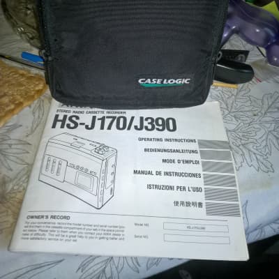 Aiwa HS-J170 mid-1980s-early 1990s (estimate) - Black + Gold | Reverb