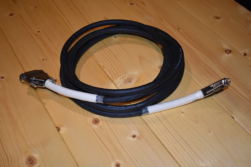 Avid DB25 - DB25 DigiSnake 12' 8 channel cable for HD I/O | Reverb