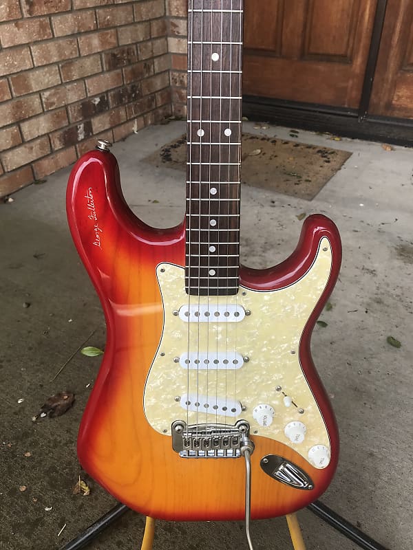 G&L George Fullerton signature strat 1995 - Cherry Burst | Reverb