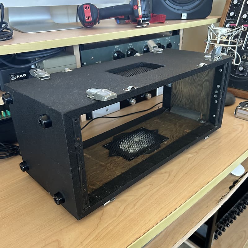 Vintage 4U Rack Case Vintage - Black Tolex | Reverb