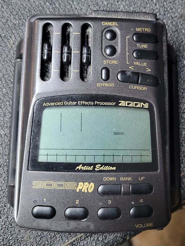 TWO Zoom 9002 9000 guitar processors | Reverb
