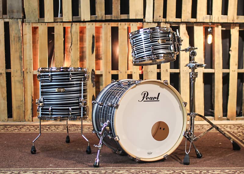Pearl Masters Maple Pure Black Oyster Swirl Lacquer Drum Set | Reverb