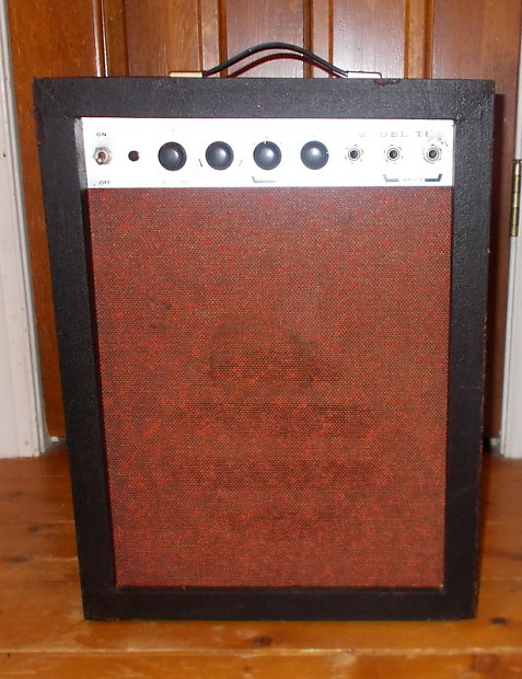 Valco Casino Tube Amp. 1963 *Incredible Tremolo* | Reverb