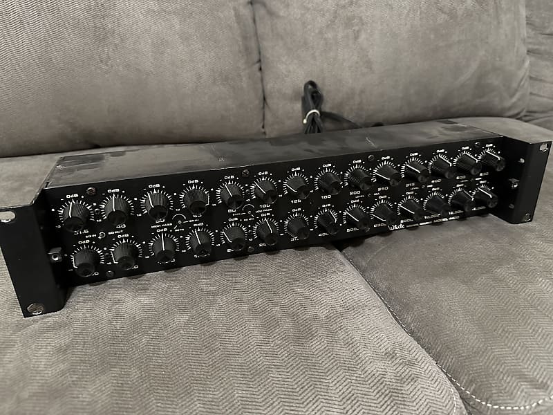 White Instruments 4400 28 Band Vintage Equalizer | Reverb