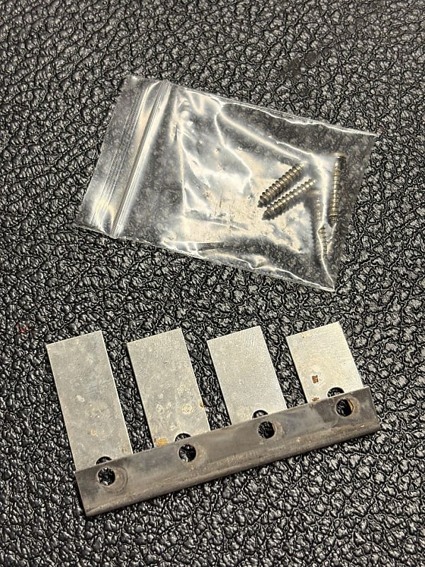 1971 Fender Mustang Bass String Mute Kit | Reverb