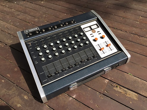 Yamaha PM400 8-Channel Analog Mixing Console | Reverb