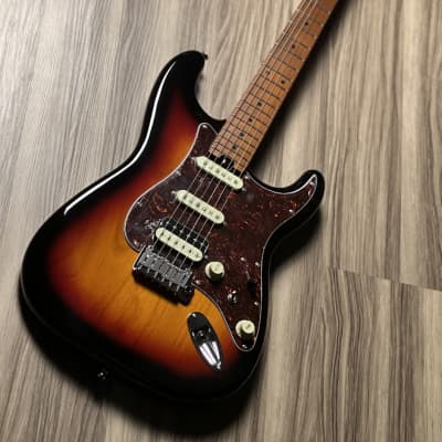 SLX Hawk Classic Lite 22 HSS in 3-Tone Sunburst | Reverb