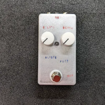 Rainmaker Fuzz - Silicon Diodes / 2 knobs Fuzz | Reverb