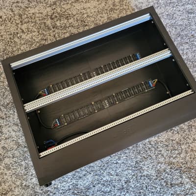 Uryan Modular &U 84 HP Eurorack Case 2023 - Black | Reverb