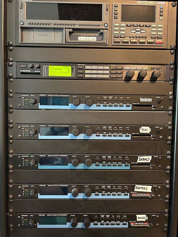 T.C. Electronic Fireworx Multi-effects processor Version 2 | Reverb