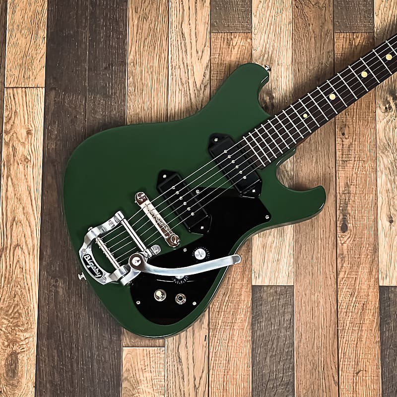 BA Ferguson Guitars Flyweight Shirley in Murdock Green Nitro | Reverb