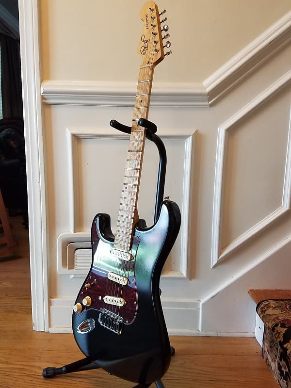 Custom Strat - Black | Reverb