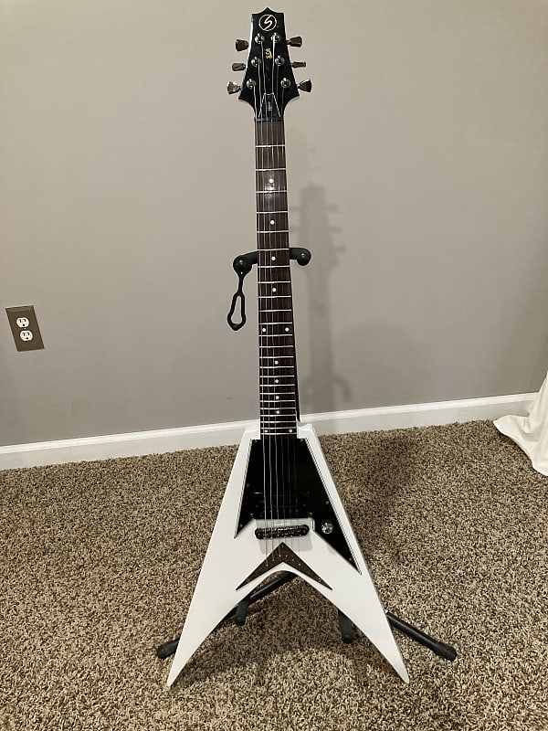 Samick JTR Design SV10 Sylvia Roadster Flying V - White | Reverb