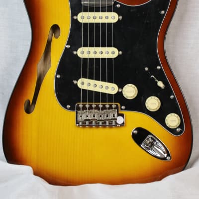 Fender Suona Stratocaster Thinline | Reverb