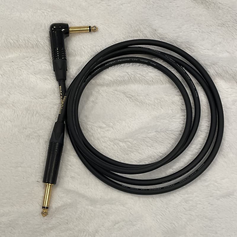 Mogami Gold Instrument Cable Straight/Angled - 10 foot | Reverb